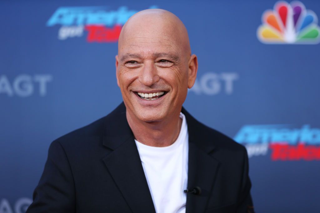 Howie Mandel reveals all his secrets on how to stay young. - Imagelien